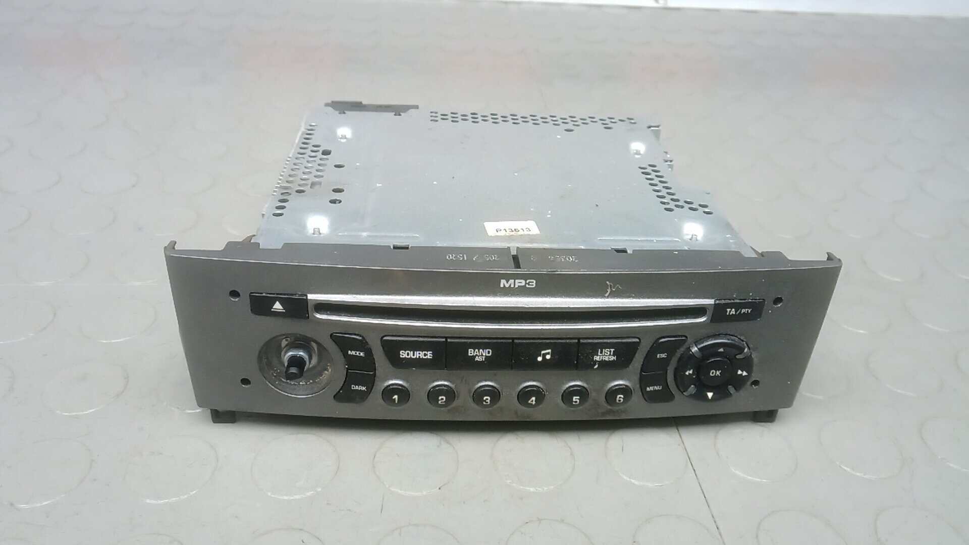 Магнитола PEUGEOT 308 1