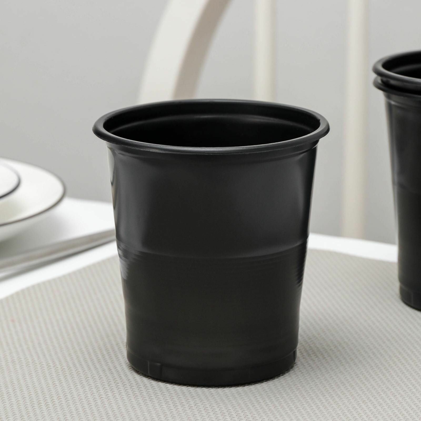 Стакан одноразовый 65 шт. в наборе Бочонок , 500 мл, пластик, d 9.5 см, чёрный