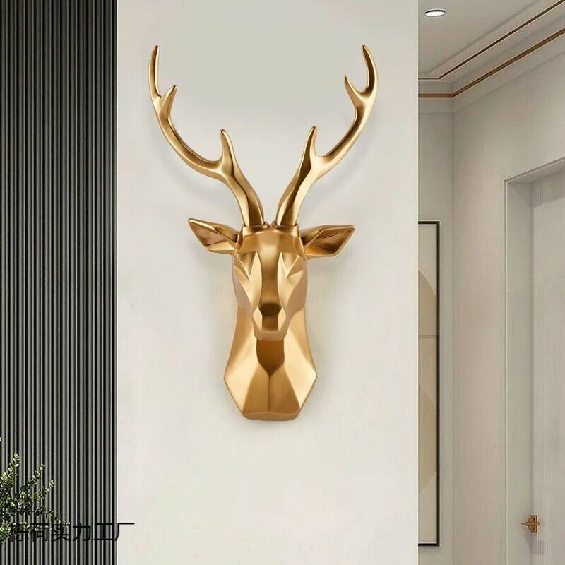 Украшение стены статуи головы оленя золотой
