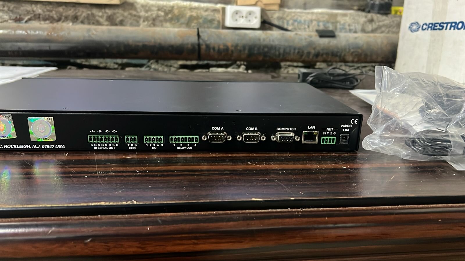 Контроллер управления с встроенным web-сервером Crestron MC2E — фото 1