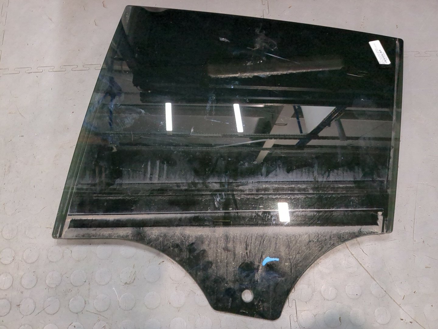 Стекло боковой двери левое заднее BMW X4 G02 Б/У