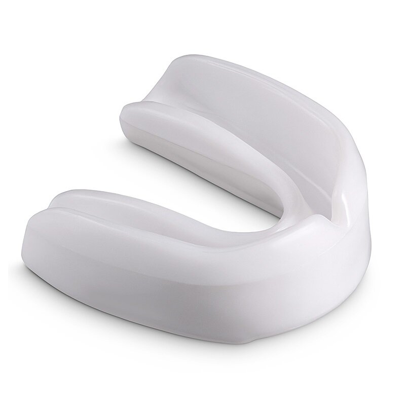 Капа боксерская LEADERS белая