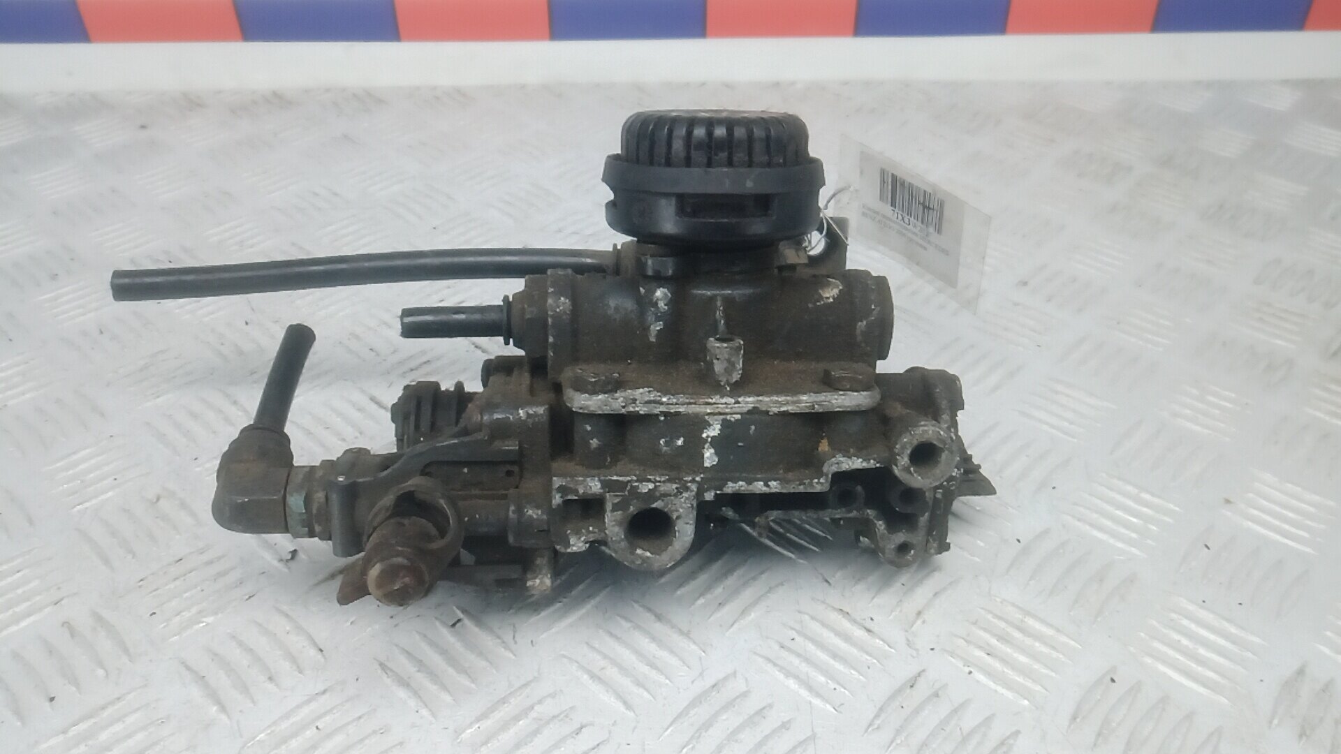 Клапан пневмоподвески MERCEDES BENZ ATEGO