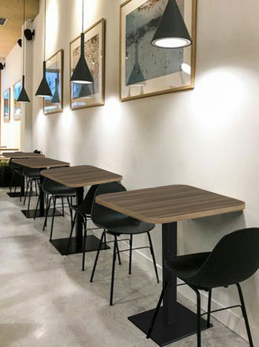 Стол обеденный