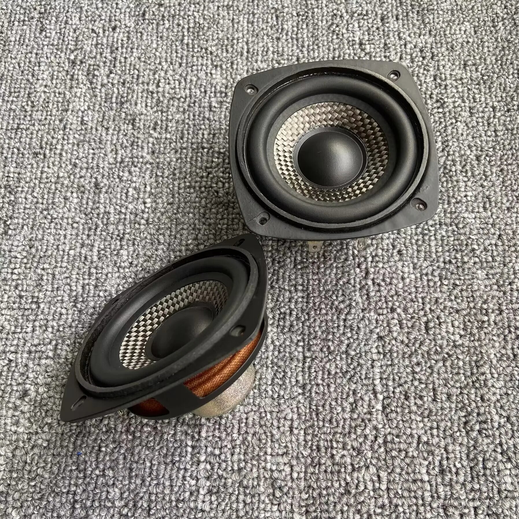GHXAMP 3-дюймовые среднечастотные динамики из углеродного волокна 8 Ом 2 шт.