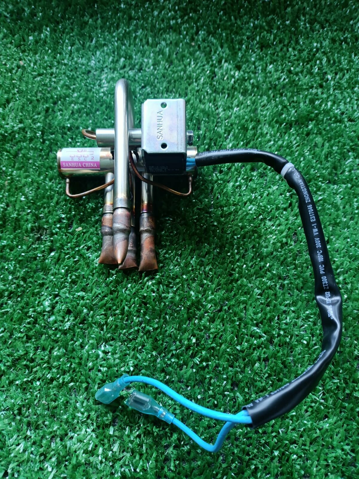 Клапан 4-ходовой для кондиционера SHF(G)-4H-23Y-AG AY0355 (с разбора)