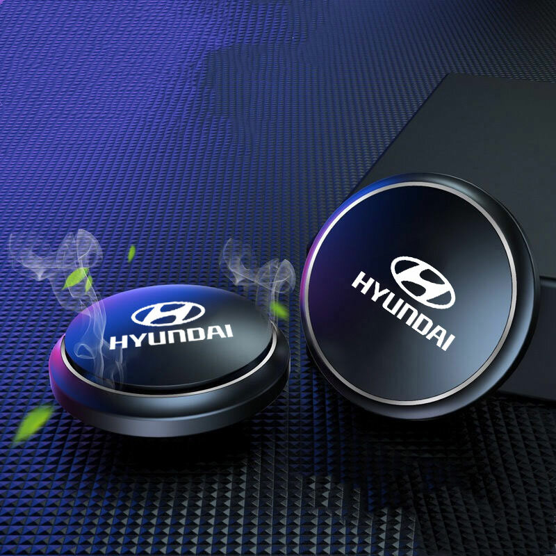 Ароматизатор на панель автомобиля с логотипом HYUNDAI в виде НЛО