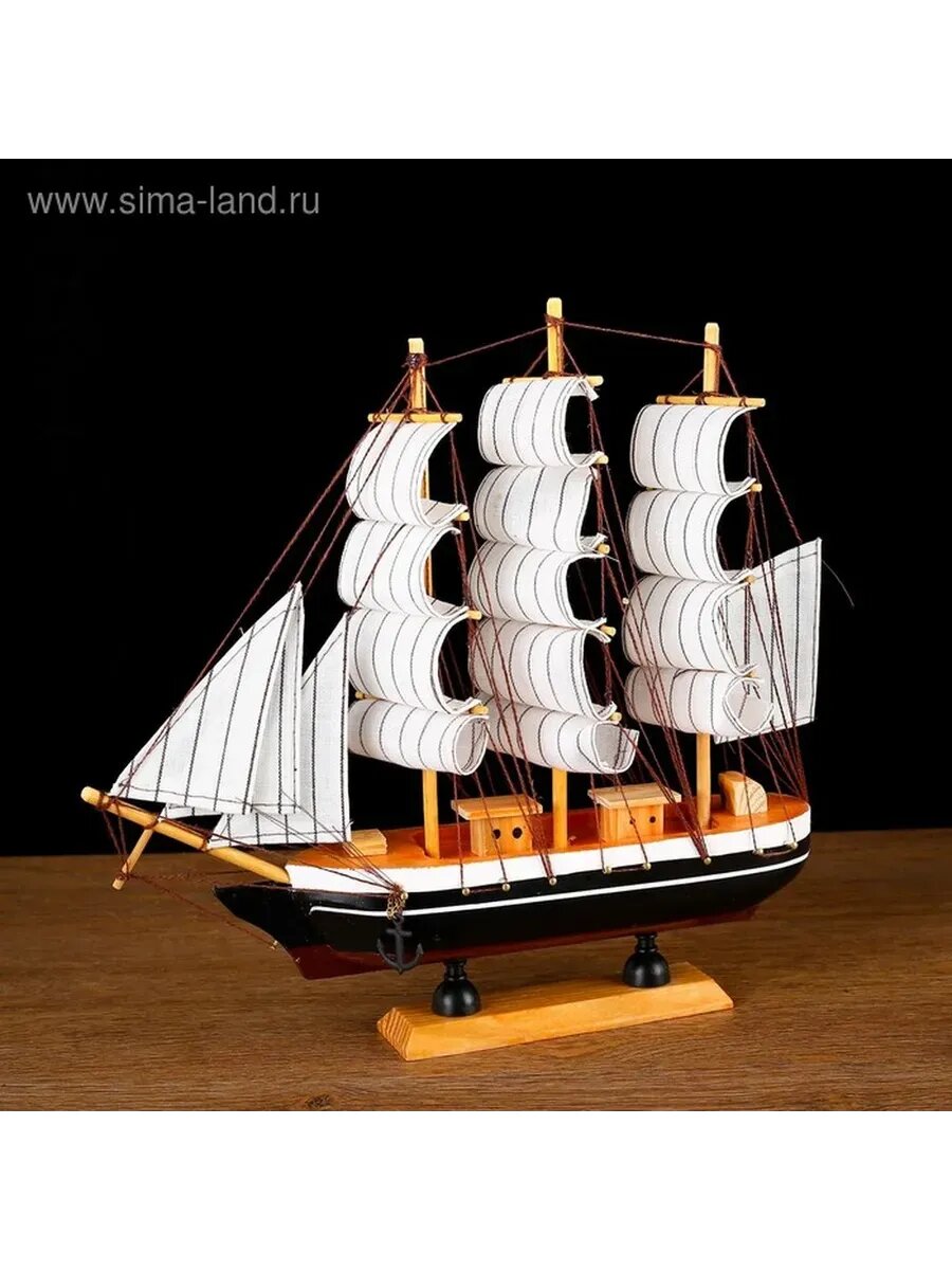 Декоративный морской корабль для праздника