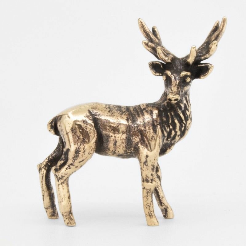 Фигурка Олень