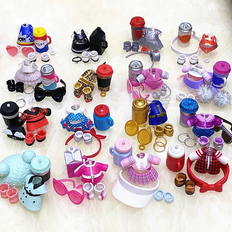 Наборы одежды и аксессуаров для кукол LOL Surprise 8 см Random 5 sets