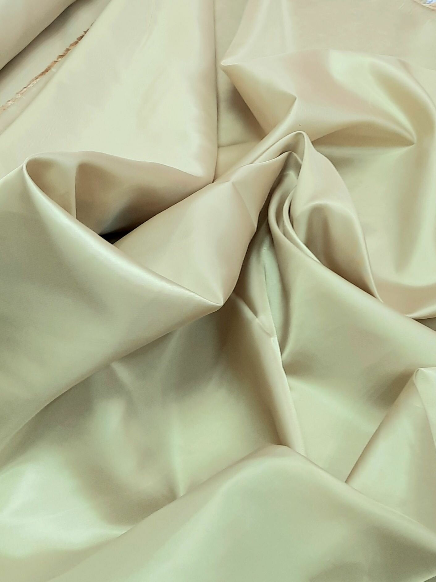 Ткань подкладочная Twill, Жаккард, Поливискоза, цвет бежевый, гладкокрашенный