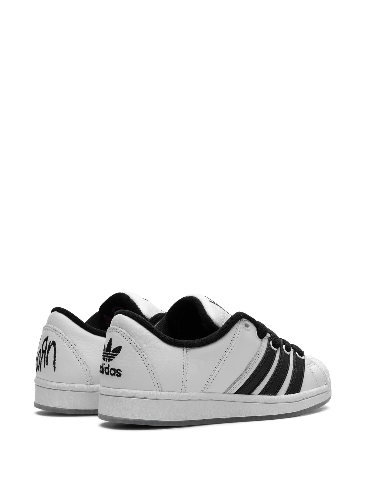 Кроссовки adidas x Korn Supermodified, размер 5 US, серебристый — фото 1