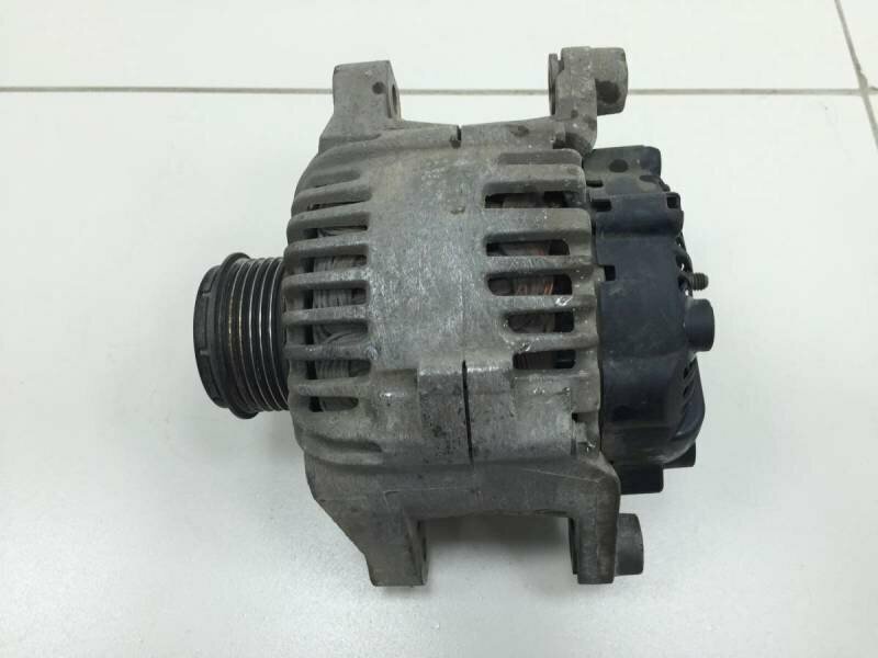 Генератор Hyundai ix35 LM 2010-2015 кат.номер: 3730025600