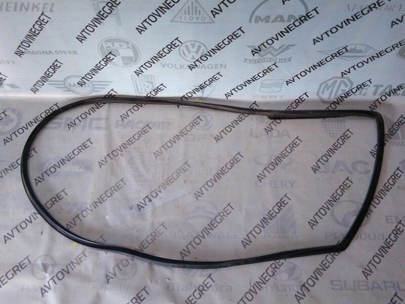 Уплотнитель двери задний правый Chevrolet Lacetti Б/У с пробегом