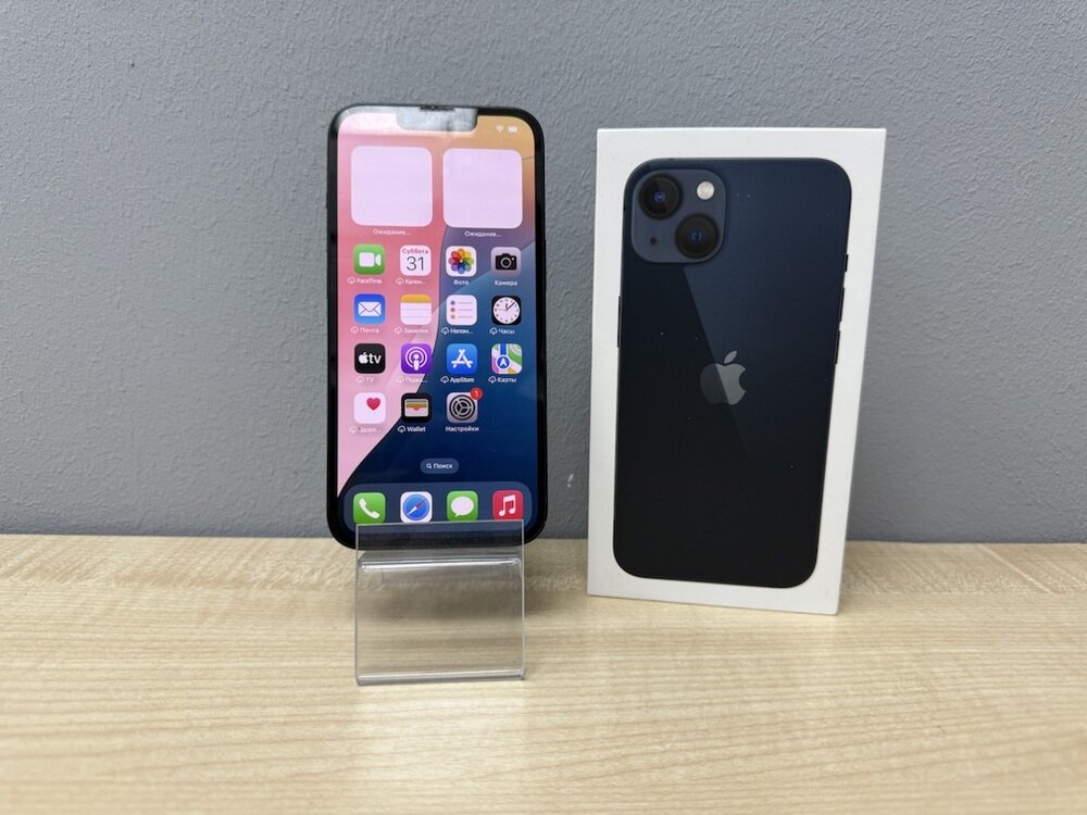 Смартфон Apple iPhone 13 128gb Midnight Темная ночь (nano SIM + eSIM), б/у, уценка