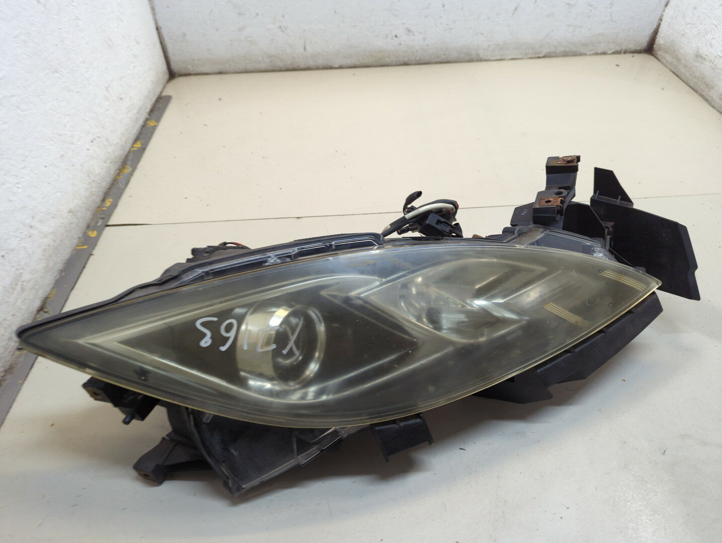 Фара (передняя) правая Mazda 6 (GH) Б/У