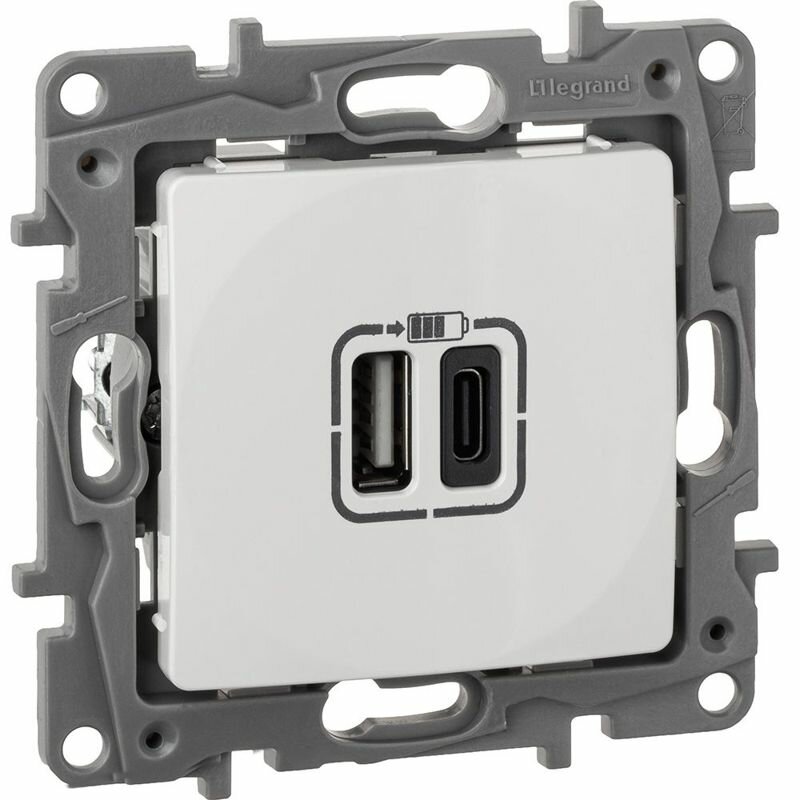 Устройство зарядное Etika с 2-мя USB разъемами A и C 240В/5В 3000мА бел. IEK 672236