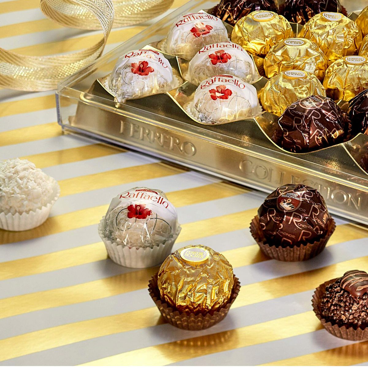 Набор конфет FERRERO "Collection", Ассорти из 3 вкусов с Raffaello, 269,4г (9020000000556), 4шт.