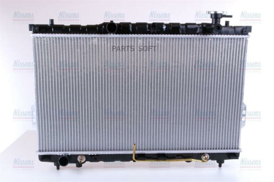 NISSENS 67030 Радиатор двигателя HYUNDAI SANTA FE 2 0-2 7 AT 00 ()