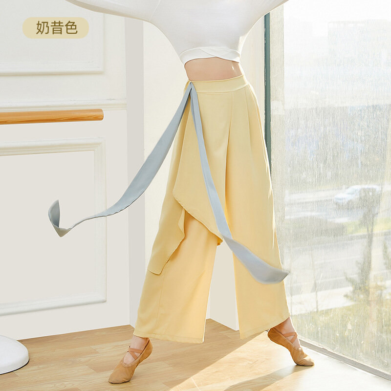 Брюки спортивные