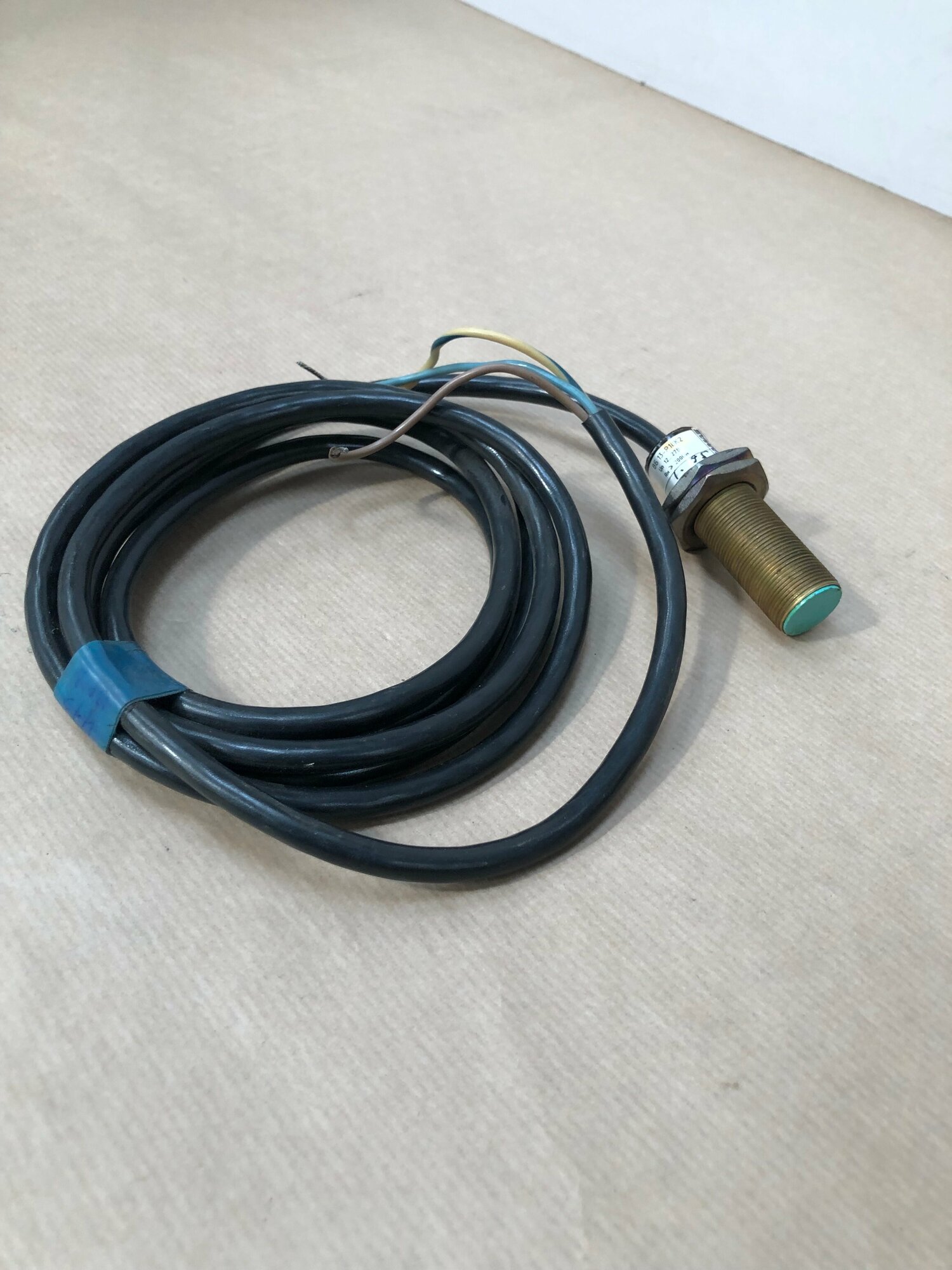 Датчик КАМАЗ ВБ 13-Р18К2