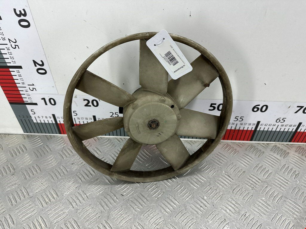Вентилятор радиатора основного Volkswagen Golf 3 3A0959455J арт. 2203883