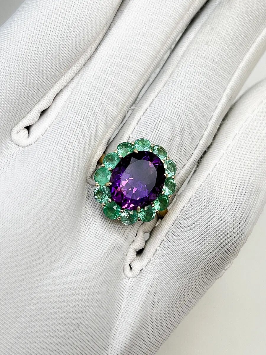 Перстень, желтое золото, 585 проба, аметист, изумруд