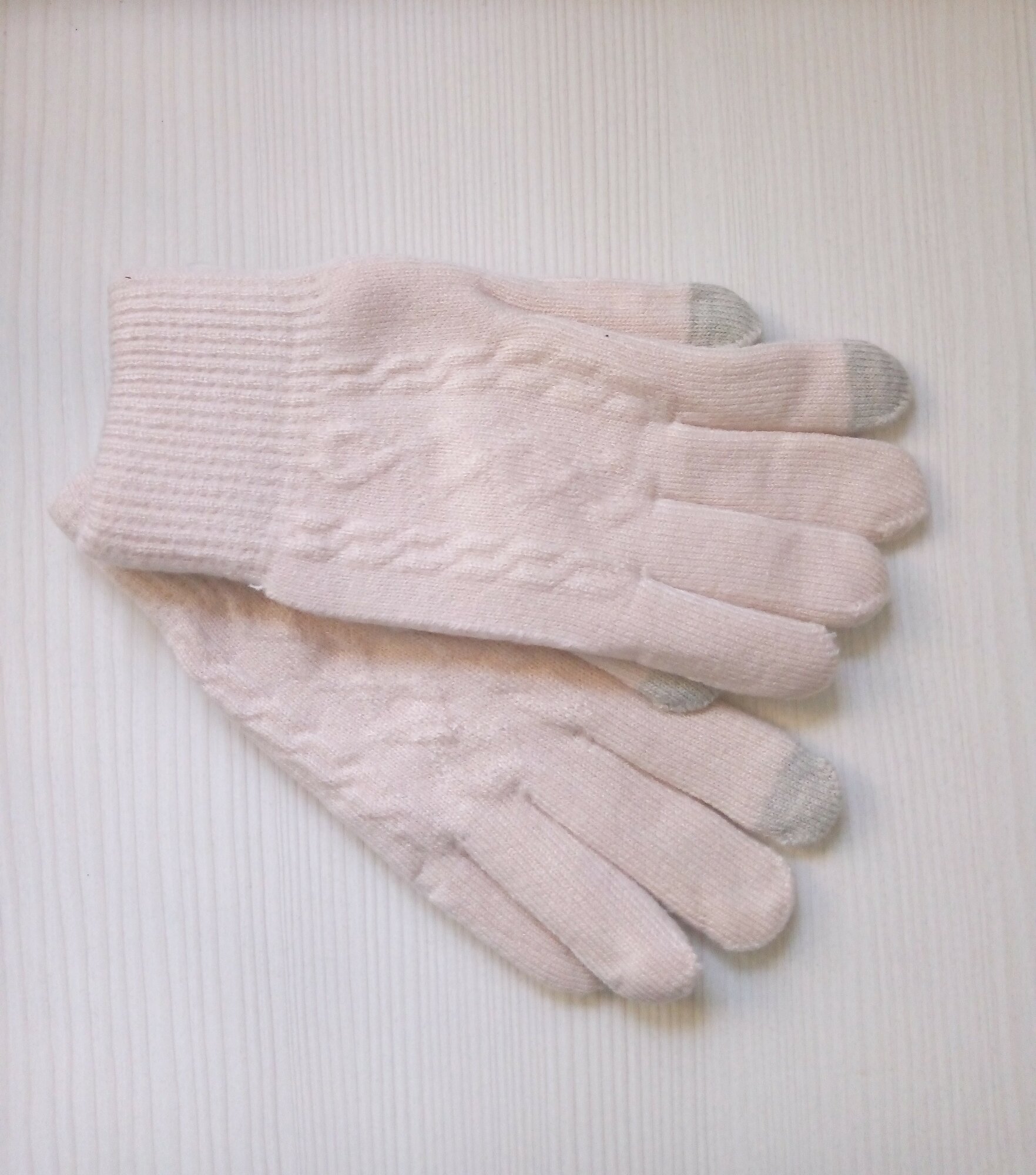 Перчатки для женщин