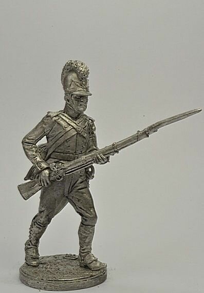 Коллекционный оловянный солдатик фигурка Фузилер 9-го линейного полка фон Изенбурга. Бавария, 1806-07 гг. 54 мм Масштаб1:32