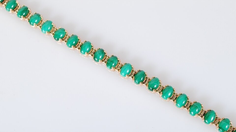 Плетеный браслет, малахит