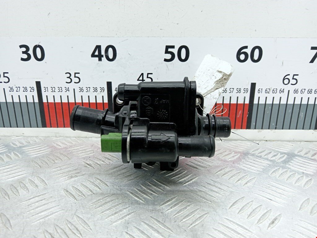 Корпус термостата Peugeot 307 1336V6 арт. 1959547