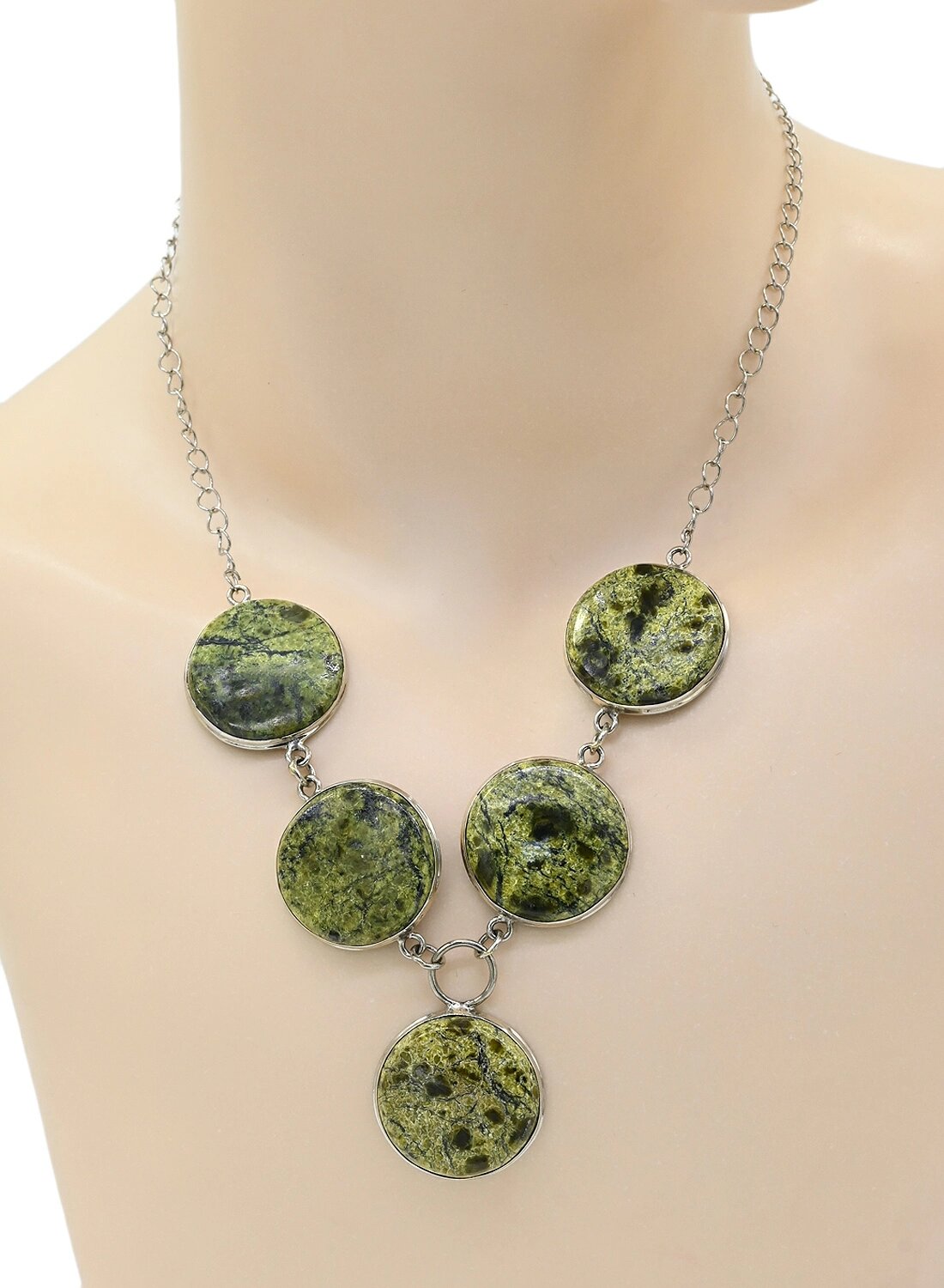 Колье, змеевик