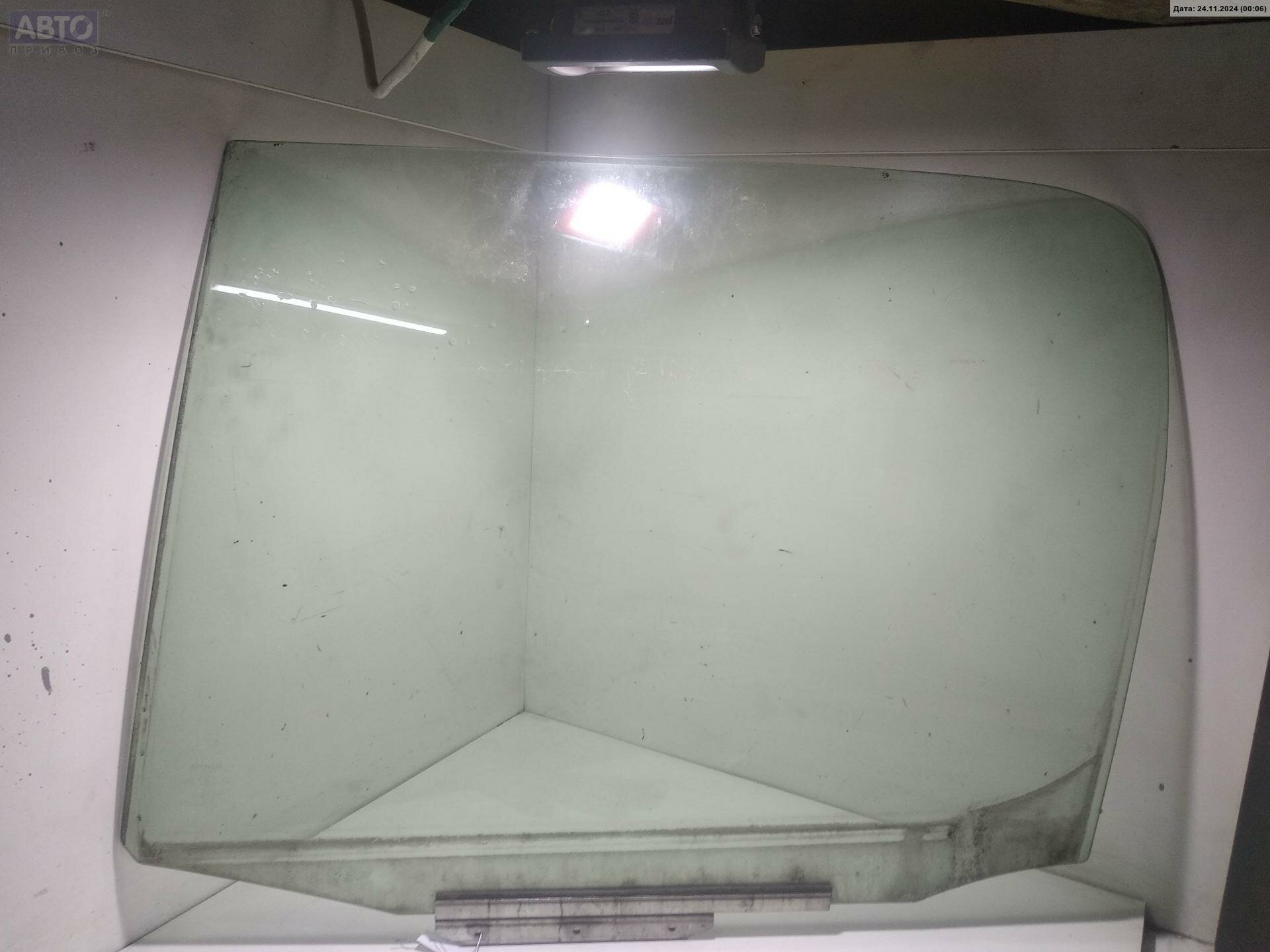 Стекло двери задней правой Toyota Yaris Verso