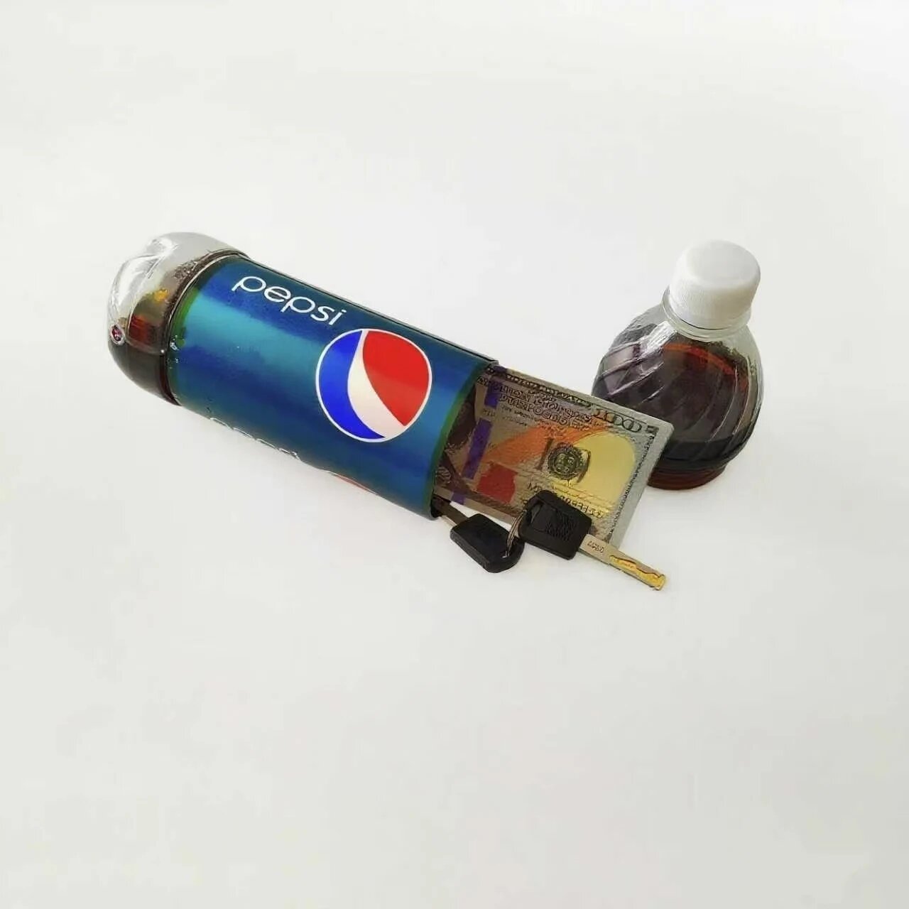 Бутылка для напитков Pepsi, белая — фото 1