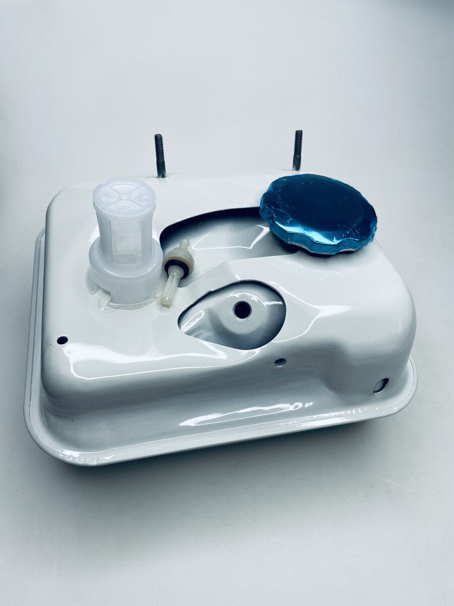 Бензобак для двигателей Carver 168F, 170F в сборе с крышкой 01.027.00100 СКЛ.