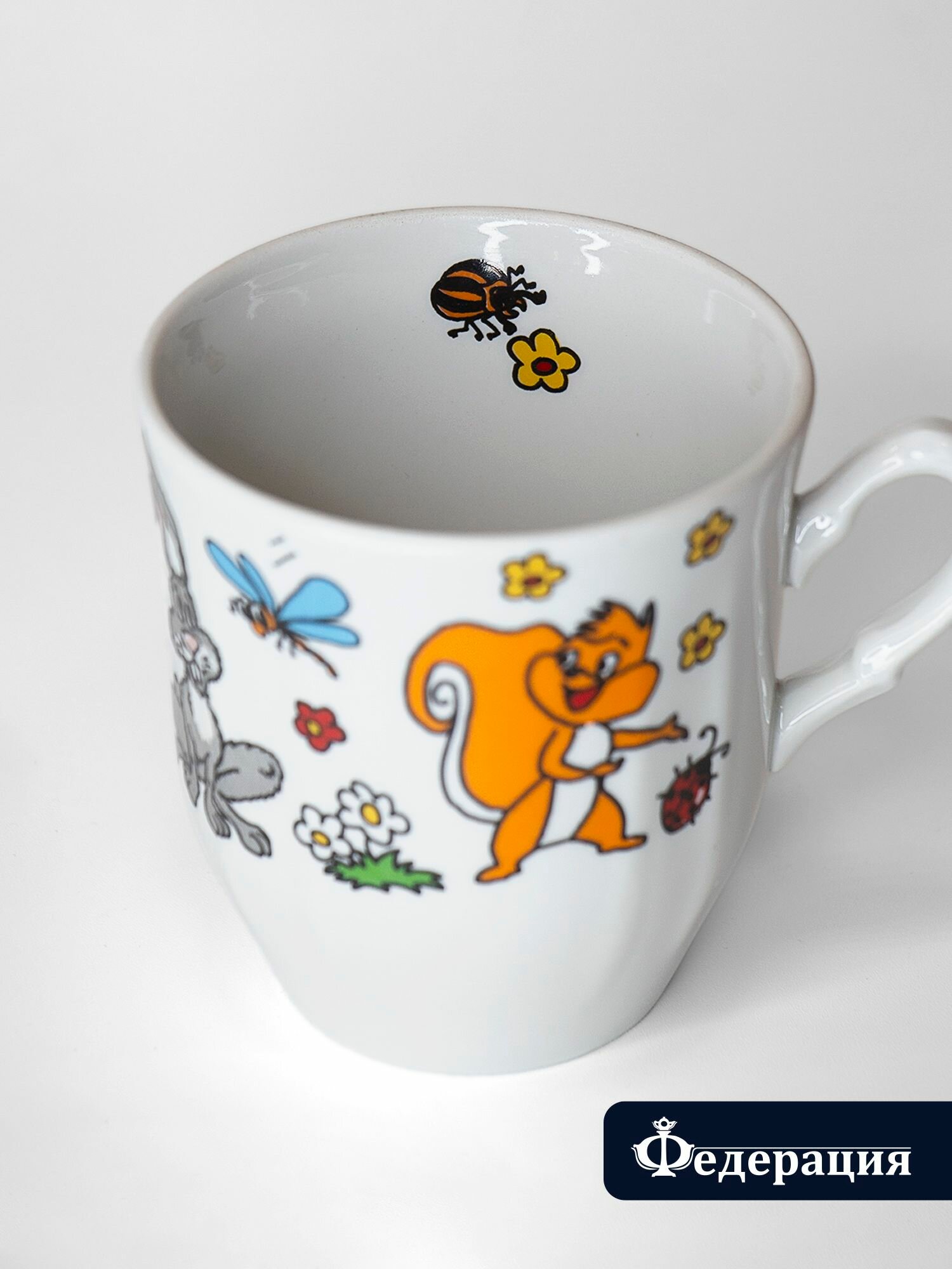 Чашка детская / кружка для детей "Белка и заяц", советская, Добрушский фарфоровый завод, фарфор, 250 мл.