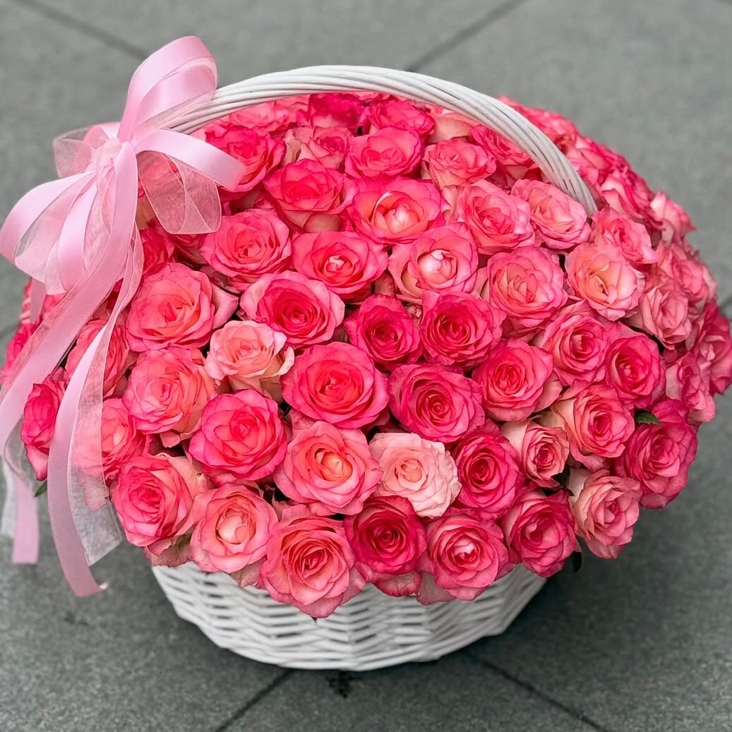 Букет из розовых роз Джумилия 101 шт в корзине, красивый букет цветов, шикарный, премиум цветы, премиум букет
