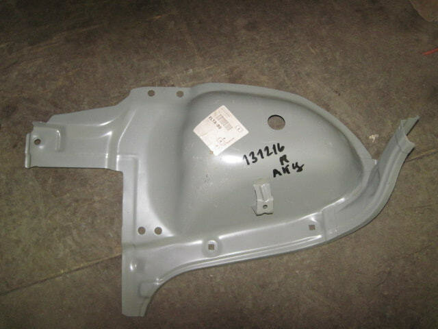 Б/У Подфарная панель правая, Hyundai (Хендэ)-Акцент HYUNDAI ACCENT (00-12) новая 131216 Hyundai-KIA арт. 6915125300