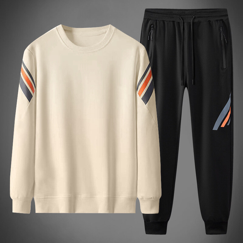 Костюм спортивный