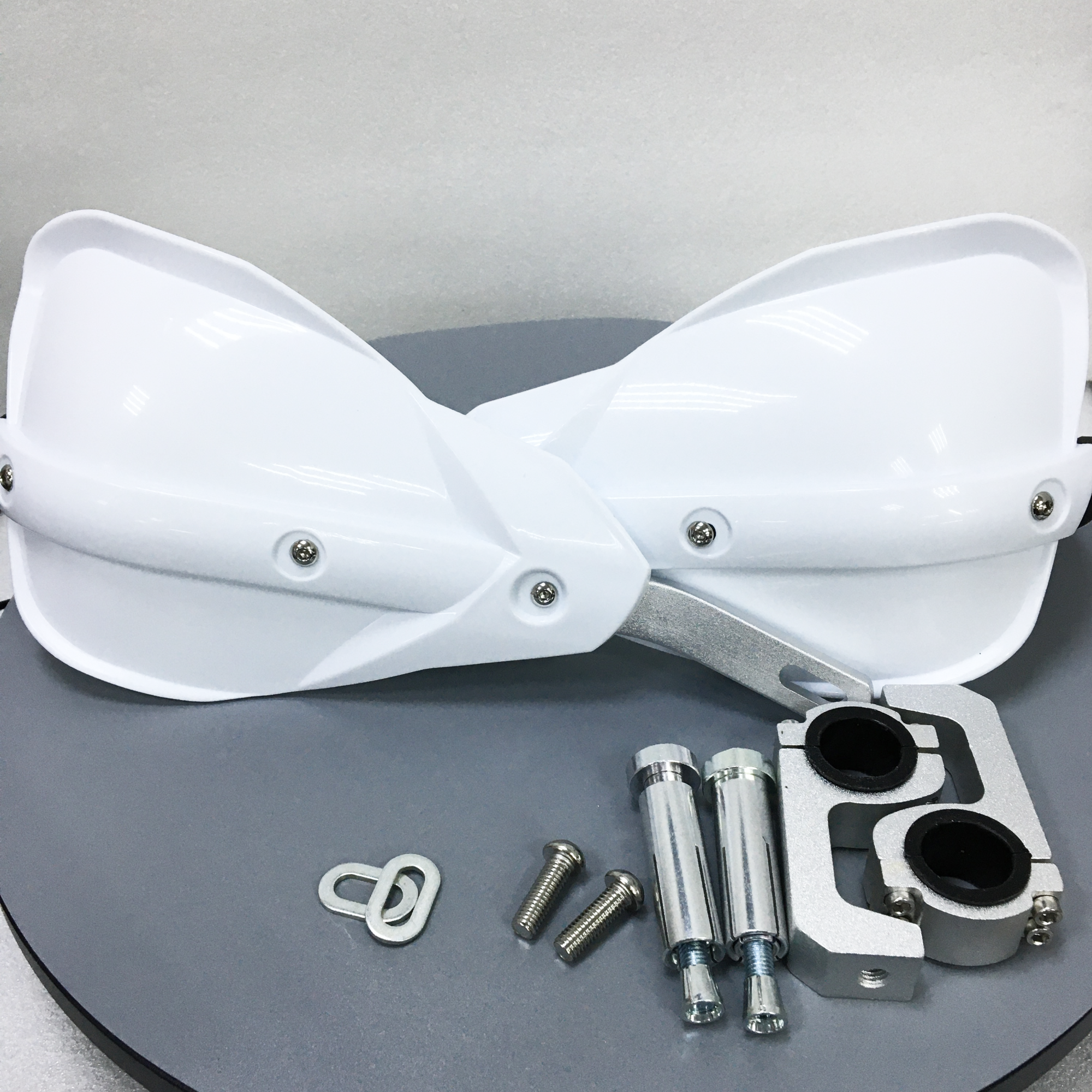 Защита рук Regulmoto Ultra Set, усиленная с креплением на руль 28мм белый