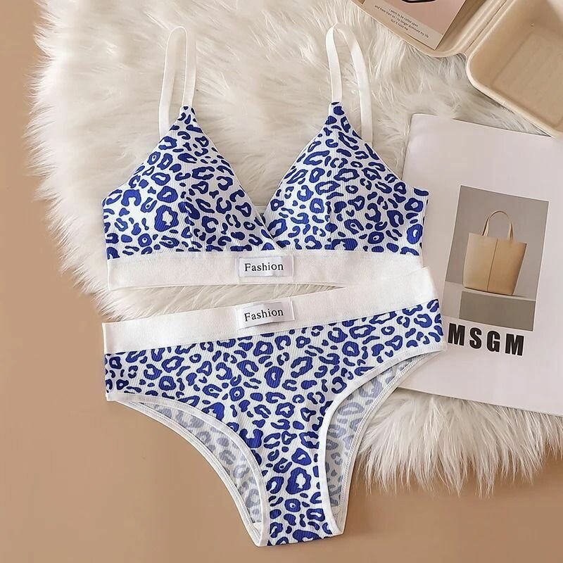 Комплект нижнего белья