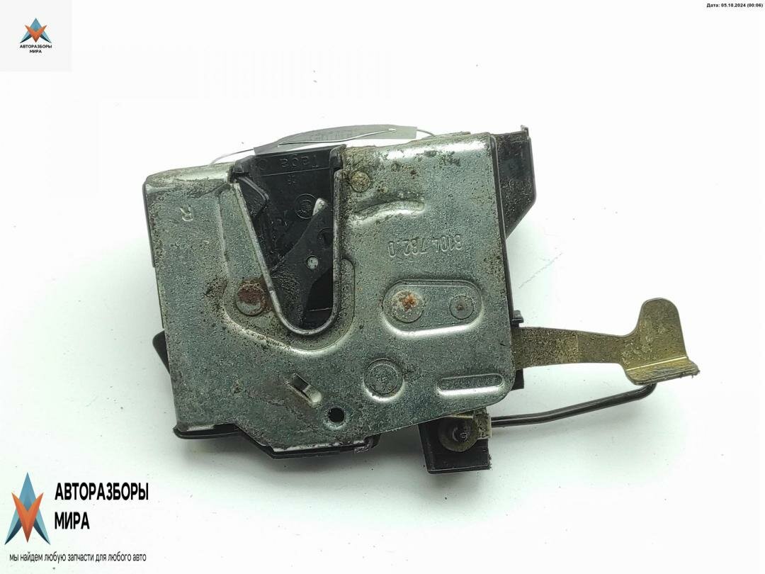 Замок двери передней правой BMW 5 E34 1990 8104782