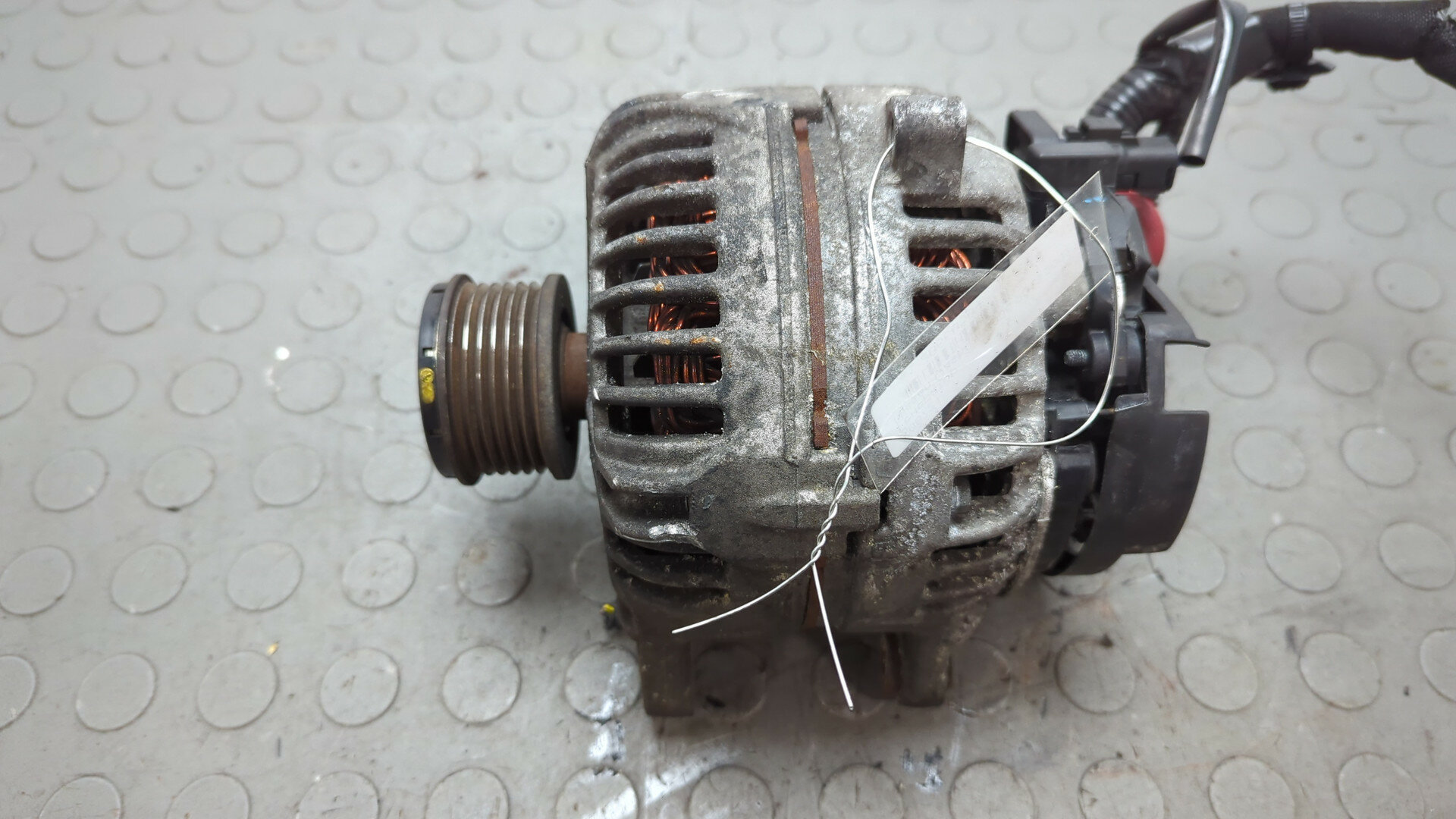 Генератор Nissan Qashqai Б/У