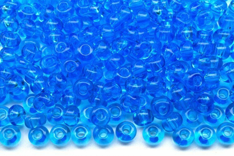 Бисер чешский PRECIOSA круглый 6/0 60150 голубой прозрачный, 50г