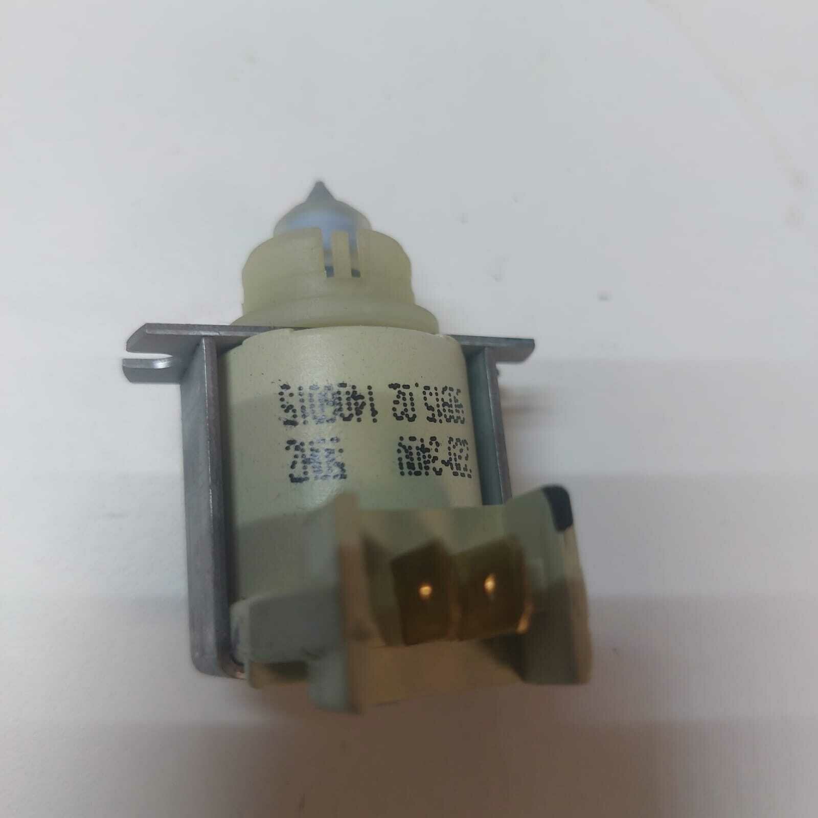 Клапан солевого бункера для посудомоечной машины Bosch 166875 б/у