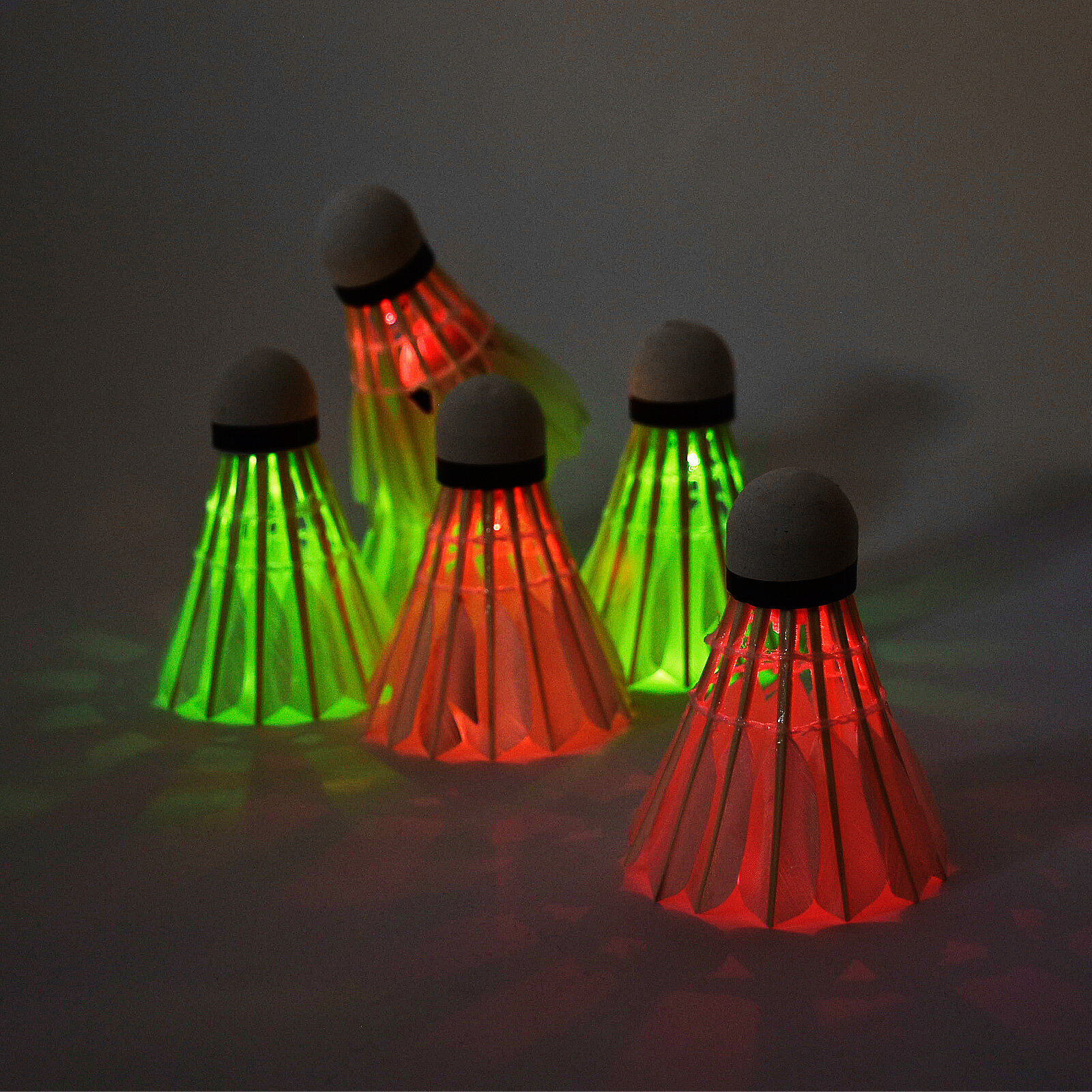 Волан перьевой (6 штук в тубе) белый светящийся CLIFF LONEX 608