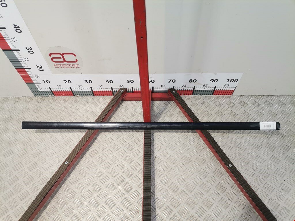 Накладка (молдинг) двери передней левой Volkswagen Golf 4 1J4853515 арт. 2156652