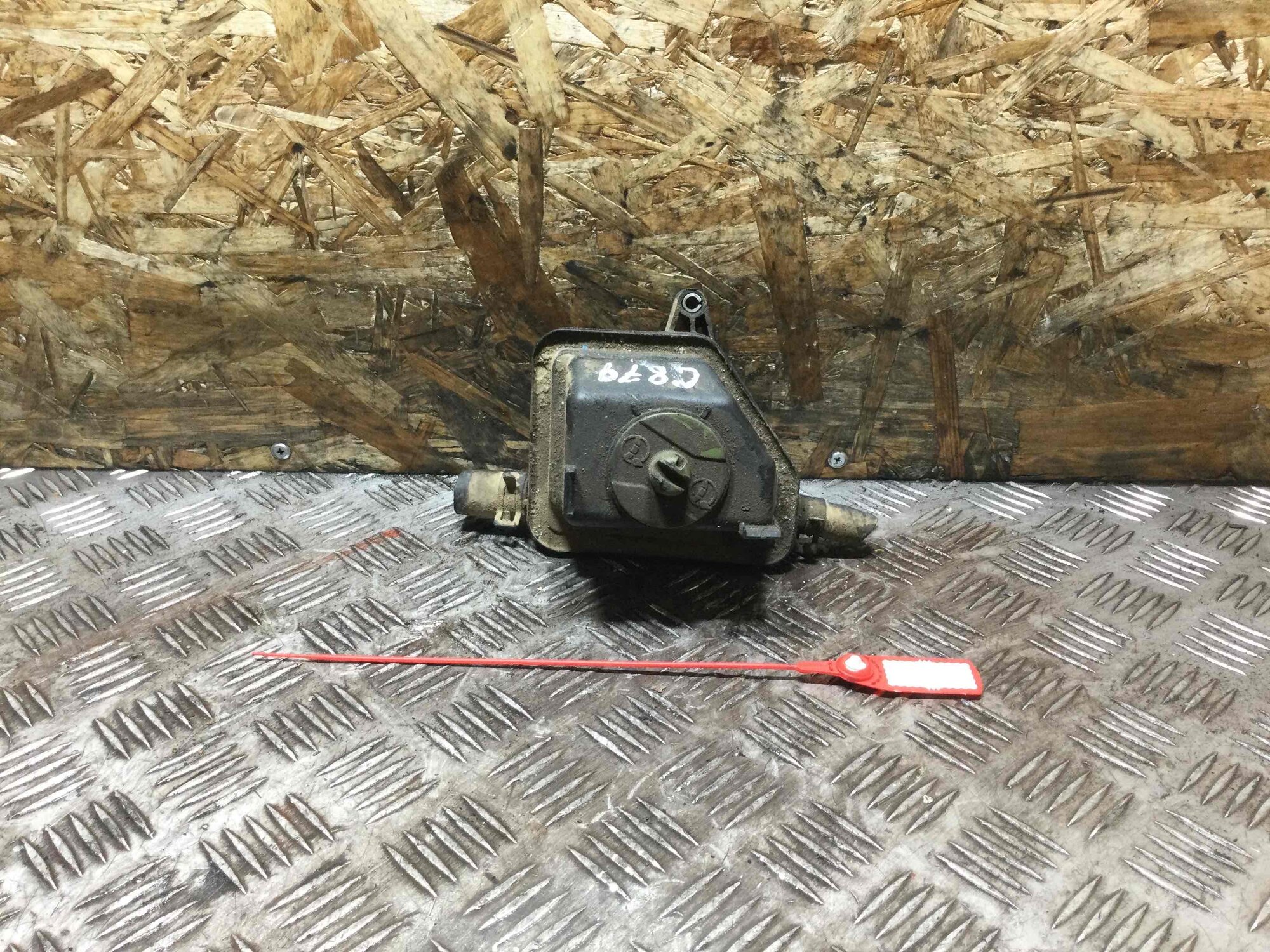 Б/У Бачок гидроусилителя Volkswagen Golf 4 поколение (1997-2004) 2000 г.