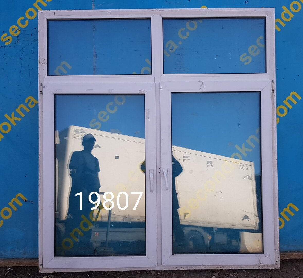 Пластиковое окно Б/У 1820(в) 1370 об х 1660(ш)