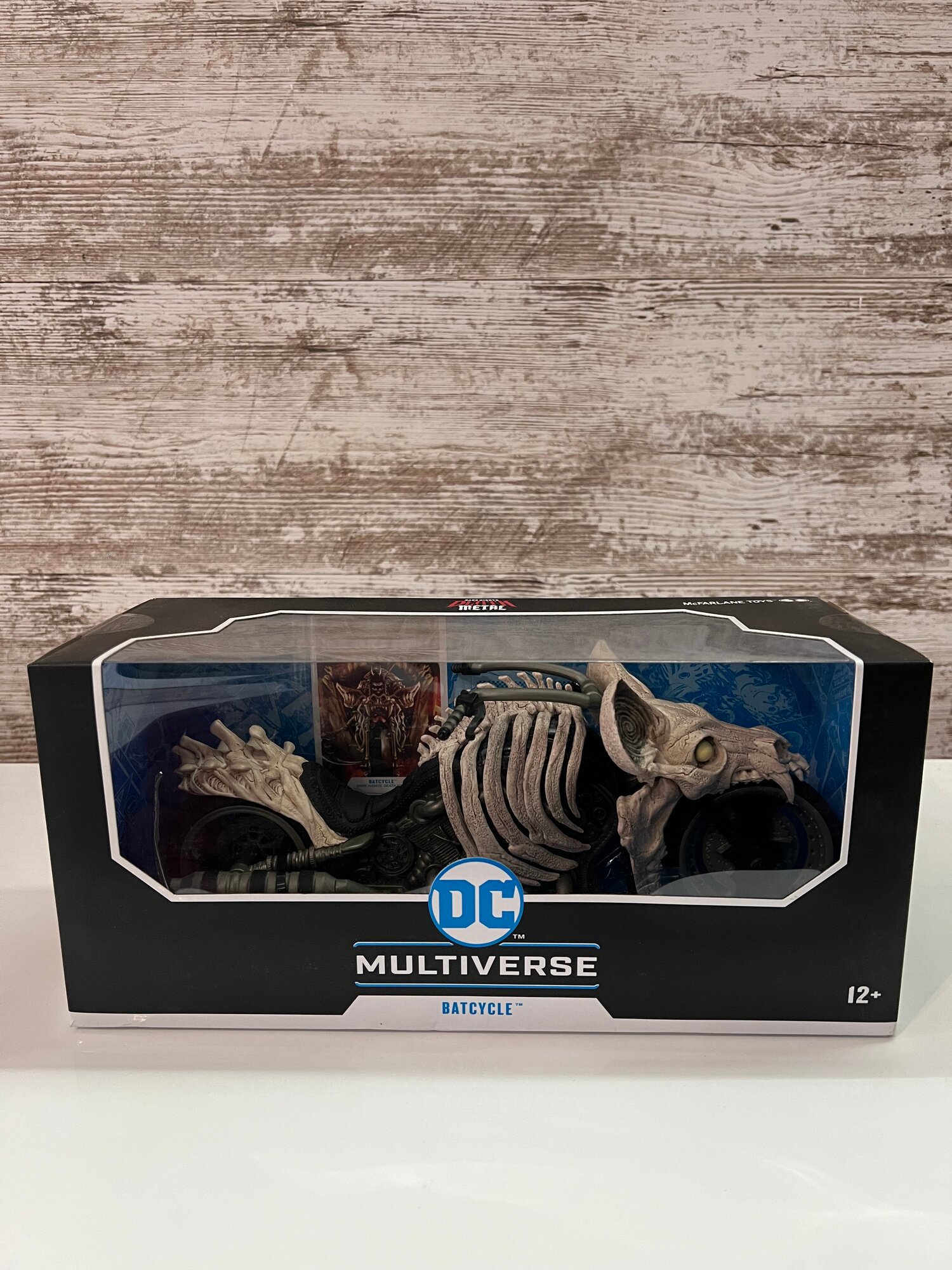 Бэтцикл Batcycle DC Multiverse